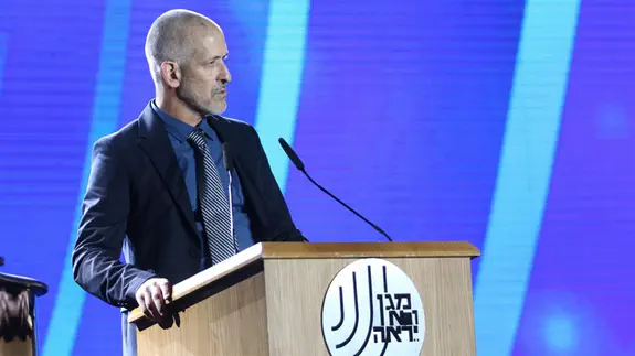 ISA Chief: 'Hamas must choose between Gaza reconstruction and ...