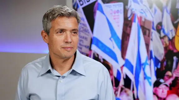 New poll: Party led by Yoaz Hendel would win 8 seats | Israel National News