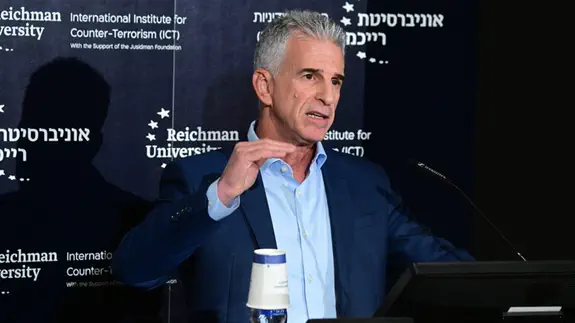 Mossad Director in Qatar ahead of hostage deal | Israel National News