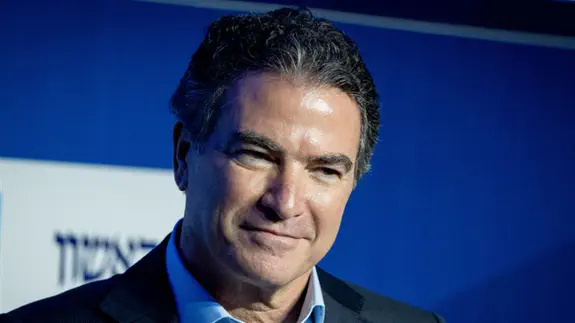 Amit Segal: Yossi Cohen is brilliant in security, a failure in politics | Israel National News