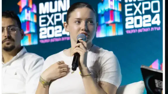 Former hostage graduates high school | Israel National News