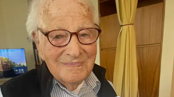 Jewish man, oldest man in the US, dies at 110 | Israel National News