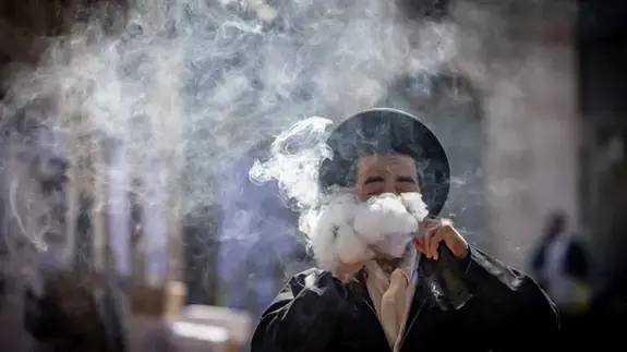 Report: Haredi youth smoke four times the average in Israel | Israel ...