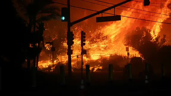 LA wildfires: Police investigating Kenneth fire as arson, one detained ...