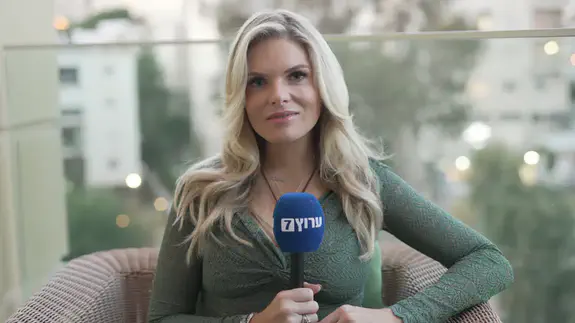 Erin Molan's heartbreak after the massacre at Bondi Beach | Israel ...