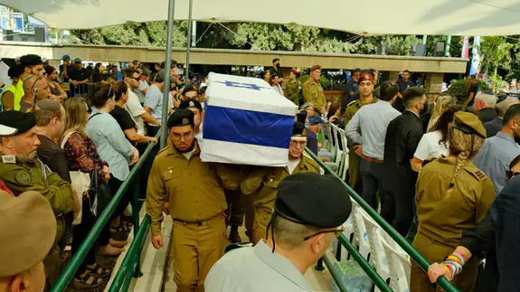 Staff Sgt Oz Daniel, returned from Gaza, is laid to rest | Israel ...
