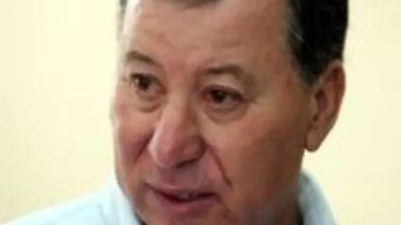 Ariel Mayor Won't Enforce Freeze | Israel National News