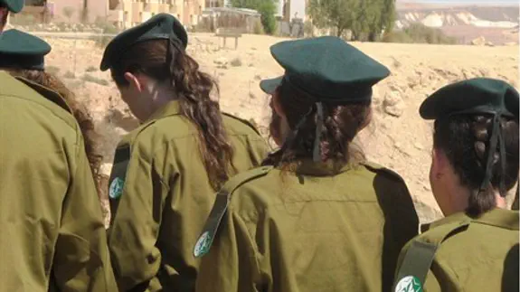 IDF Most 'Female Friendly' Army in the World | Israel National News