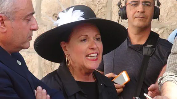 Esther Pollard Speaks After Jonathan's Release Set | Israel National News