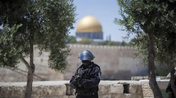 Jerusalem: Violence After Haredim Stone Arabs | Israel National News