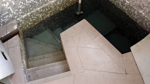 Historic home to Khazars and Cantonists, Astrakhan gets a mikvah ...